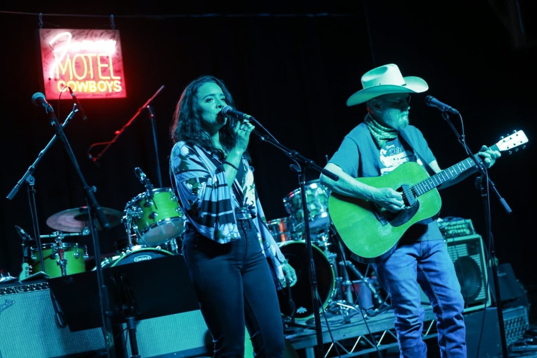 Johnny Shoes with Jen Pisano at Art in the Courtyard 2025 – Gallery ...